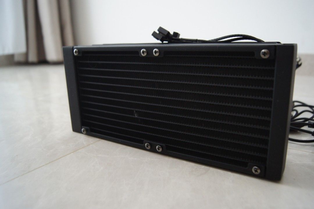 Water cooling AiO block for CPU - CoolerMaster ML240 v2, Computers ...