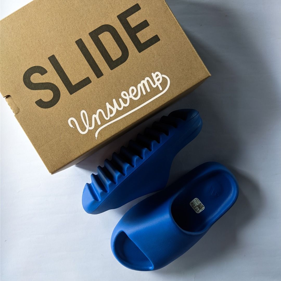 Yeezy Slides 'Azure' on Carousell