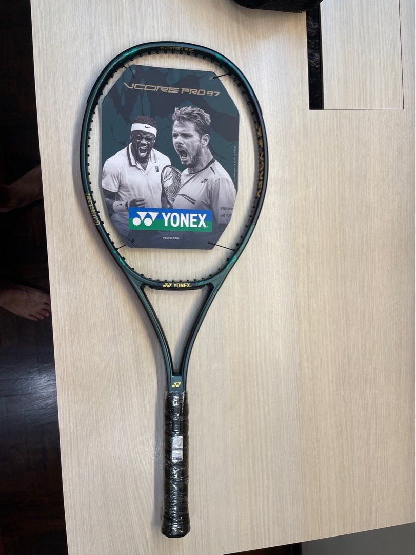 Yonex VCORE PRO 97 330, Sports Equipment, Sports & Games, Racket & Ball ...