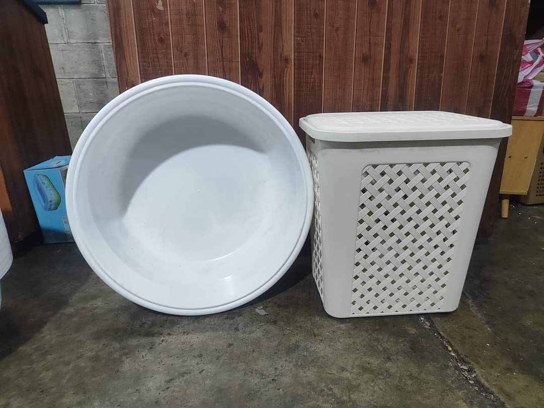 Aesthetic Batya and Laundry Basket Set on Carousell
