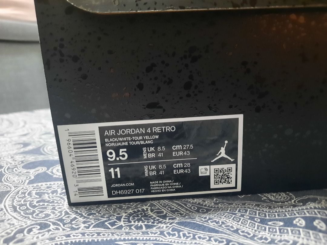 Air Jordan 4 Thunder (J4 Retro Thunder), Men's Fashion, Footwear ...