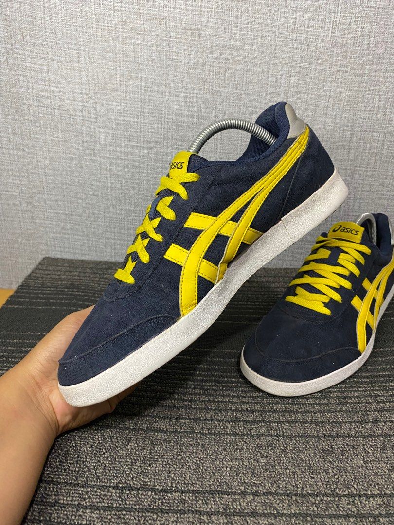 Asics Suede, Men's Fashion, Footwear, Sneakers on Carousell