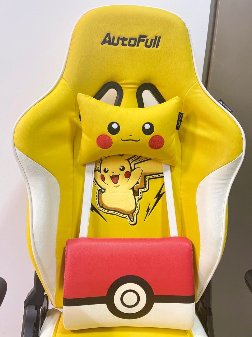 Autofull Gaming Chair Pikachu, Furniture & Home Living, Furniture ...
