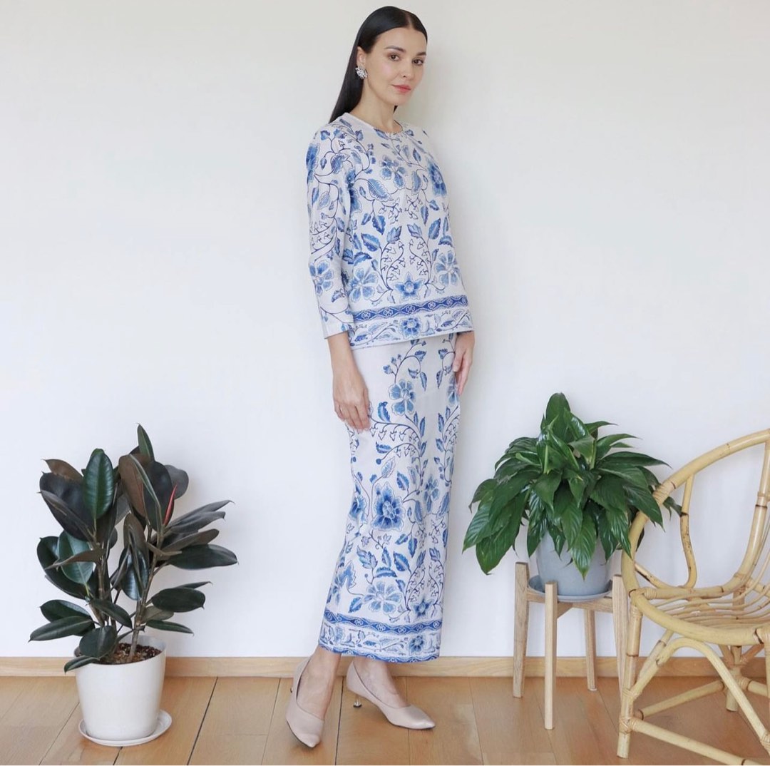 Baju kurung modern(KURUNG LAB), Women's Fashion, Muslimah Fashion, Baju ...