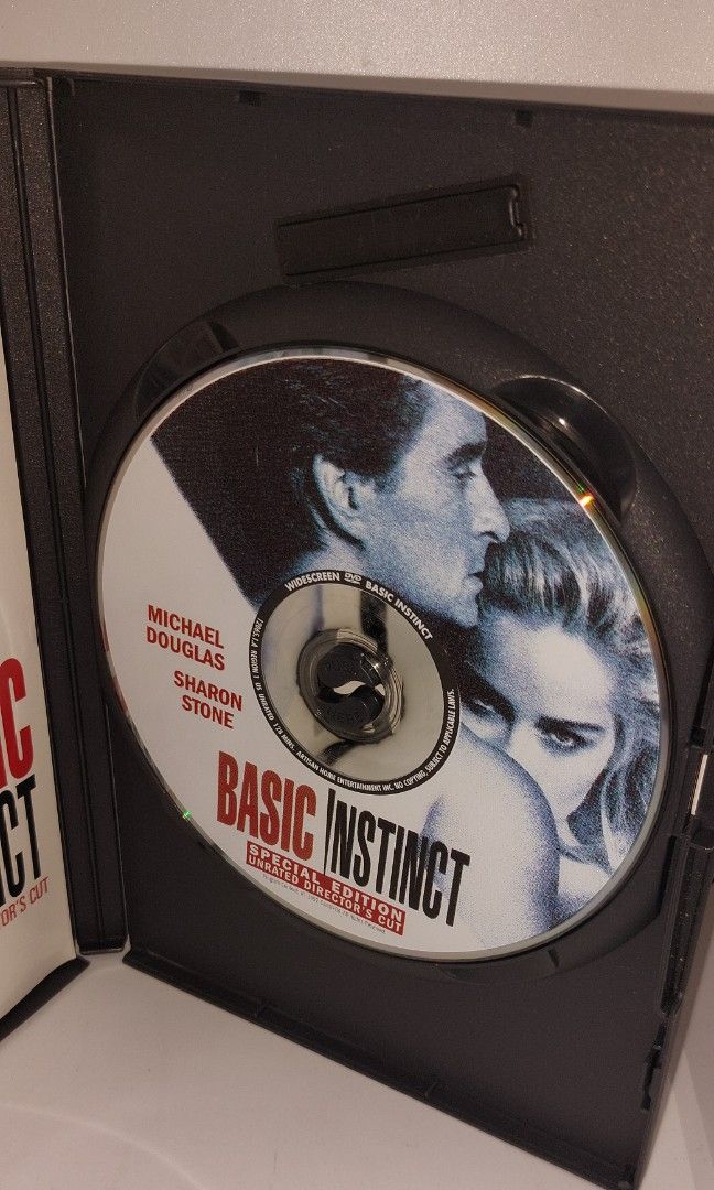 Basic Instinct Michael Douglas Sharon Stone Collectible Special Edition ...