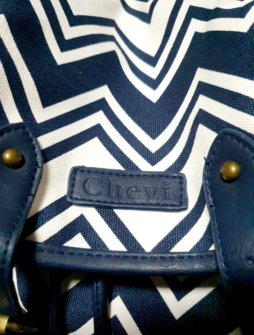 Chevi Backpack, Women's Fashion, Bags & Wallets, Backpacks on Carousell