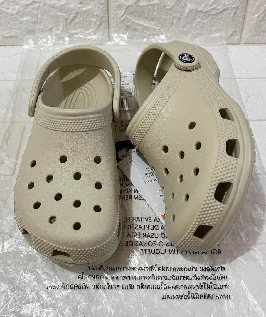 Crocs Classic Clog W6 (location : Manila), Women's Fashion, Footwear, Slippers and slides on ...