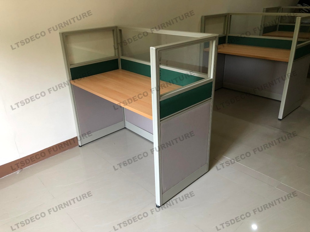 Cubicle Office Partition/Linear Workstations table Office Furniture on ...