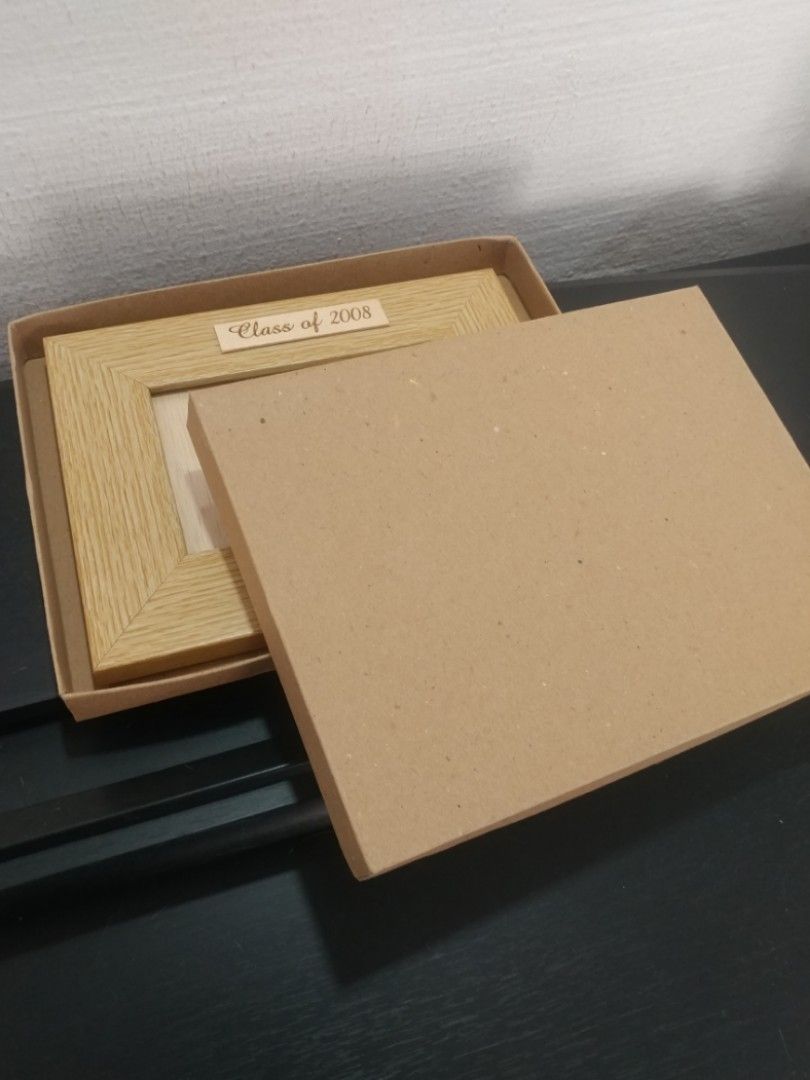 (INSTOCK)Personalised Award Photo Frame Fit 5R size, Broad Border ...