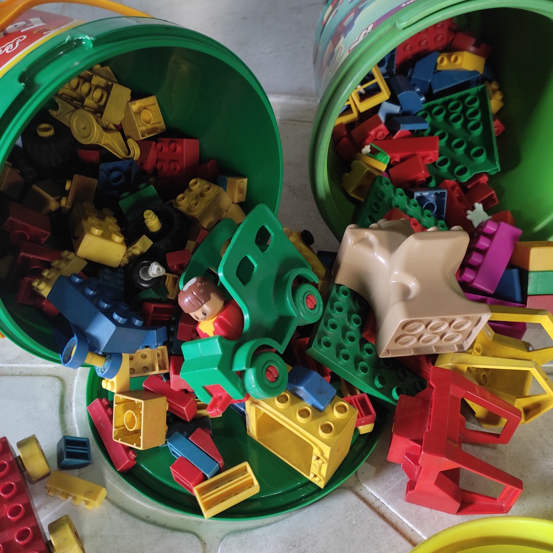 Educational Blocks Building Blocks Bricks Lego-Style House on Carousell