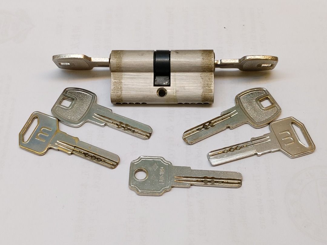 Euro Profile High Security Key Unpickable Lock, 60mm, 9 High Security ...