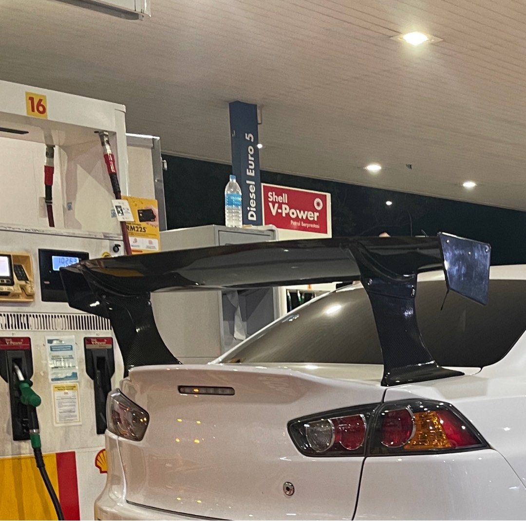 Evolution X Esprit CF Wing, Car Accessories, Accessories on Carousell