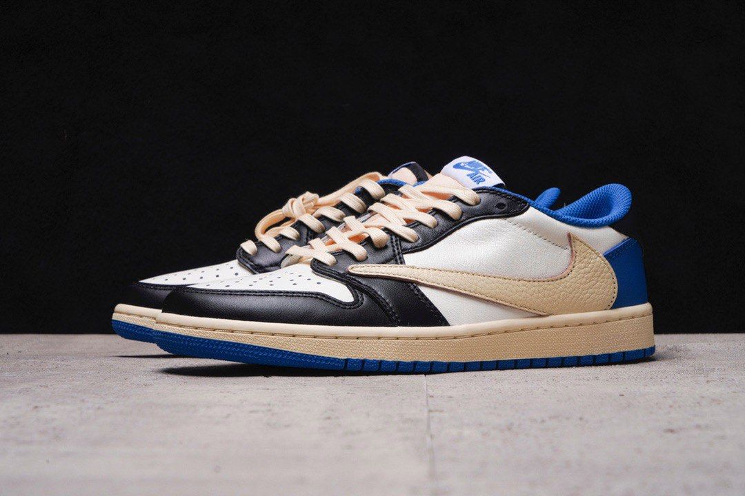 FRAGMENT DESIGN X TRAVIS SCOTT X NIKE AIR JORDAN 1 RETRO LOW (All sizes ...