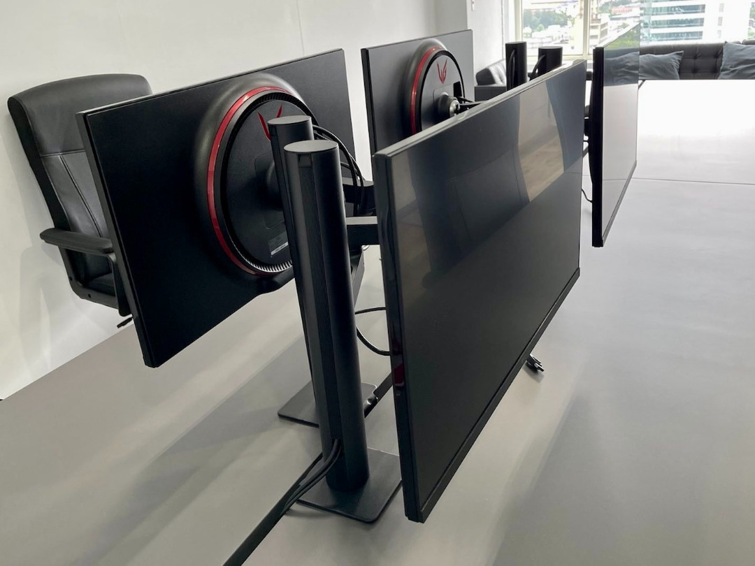 High Quality LG 27GN880 Ultragear Gaming Monitors - Perfect for Gaming ...