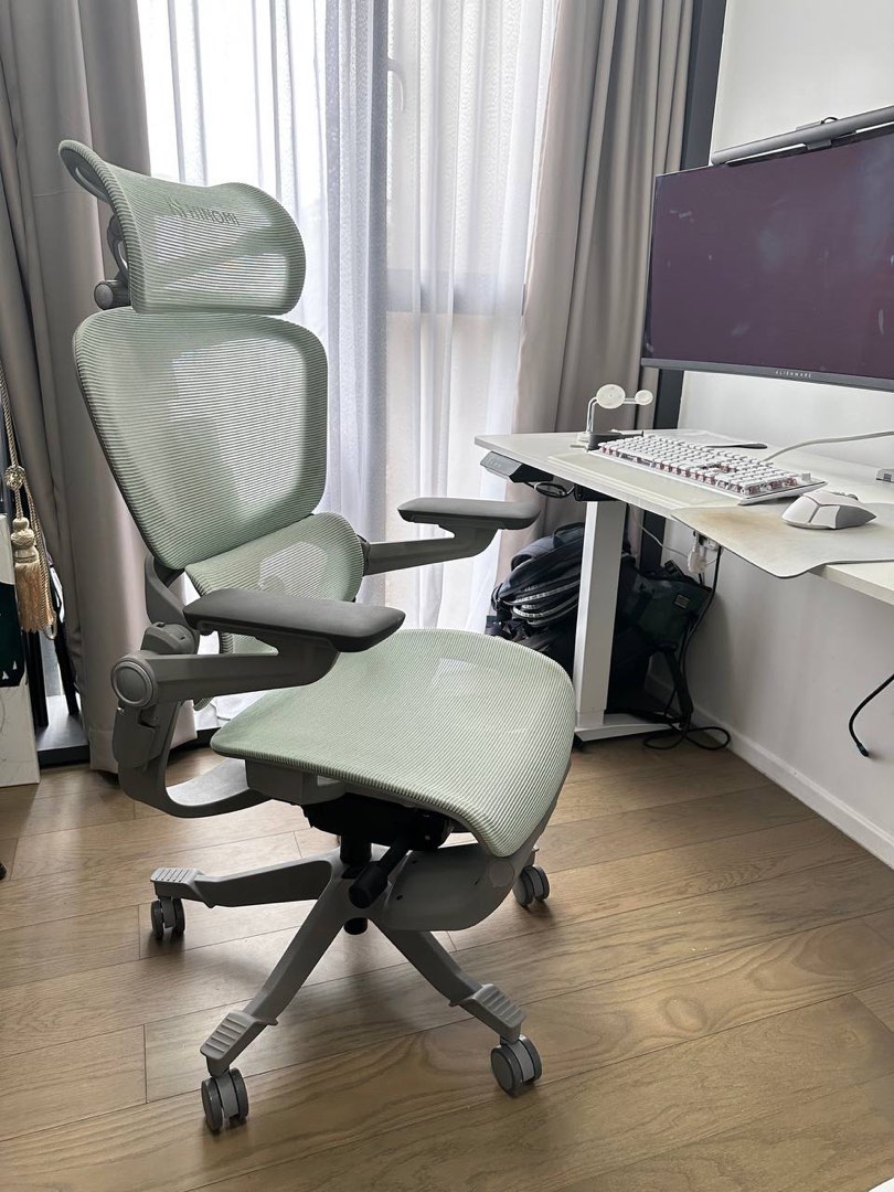 Hinomi h1 pro chair, Furniture & Home Living, Furniture, Chairs on ...