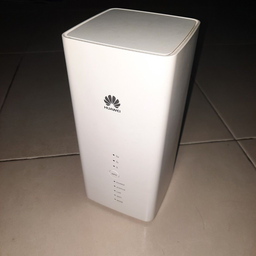 HUAWEI B618-22D 4G+ modem, Computers & Tech, Parts & Accessories ...