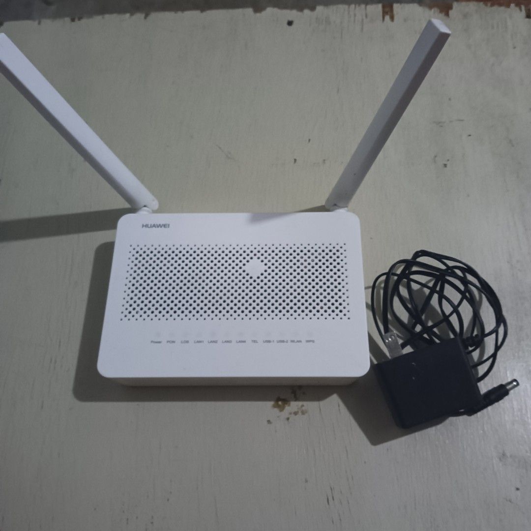Huawei Router with power Adapter, Computers & Tech, Parts & Accessories ...