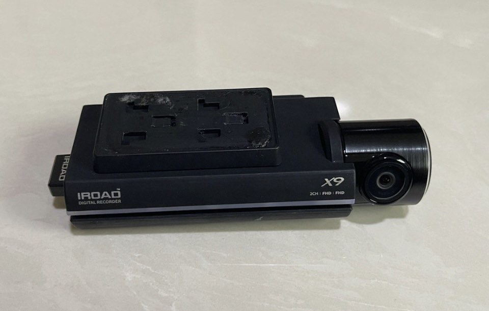 Iroad x9, Car Accessories, Accessories on Carousell