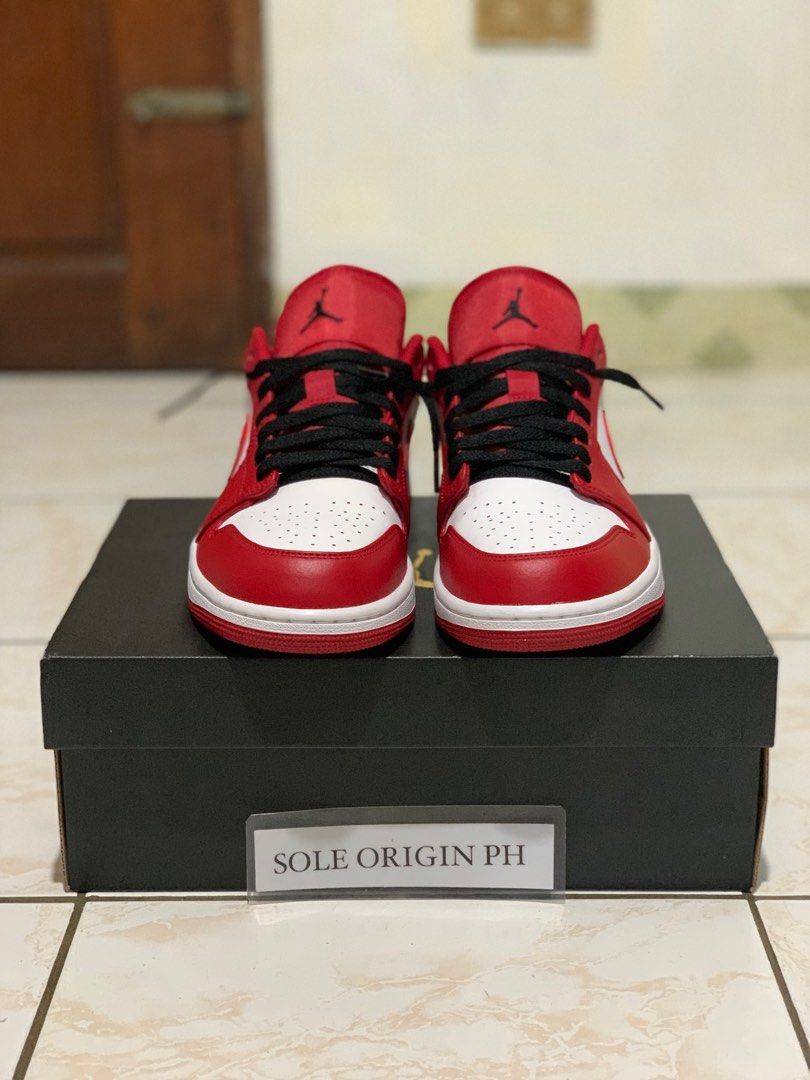 Jordan 1 Low Reverse Black Toe on Carousell