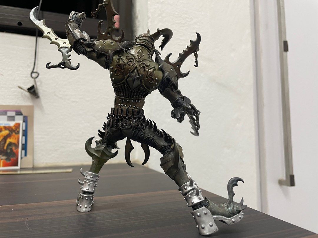 Kamen rider blade monster art: giraffe undead rare, Hobbies & Toys ...