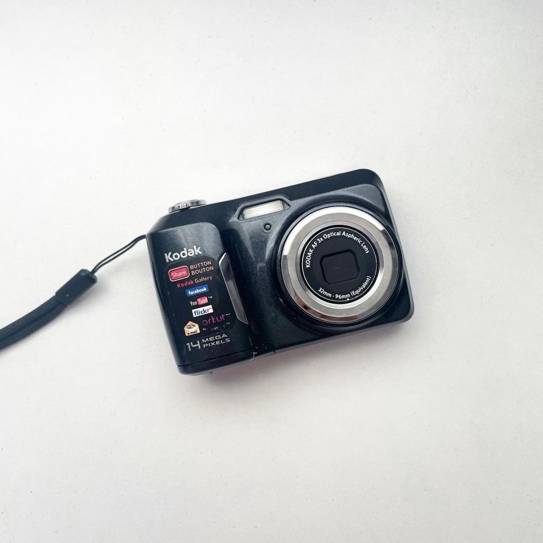 *RARE* Kodak Easyshare C183 on Carousell