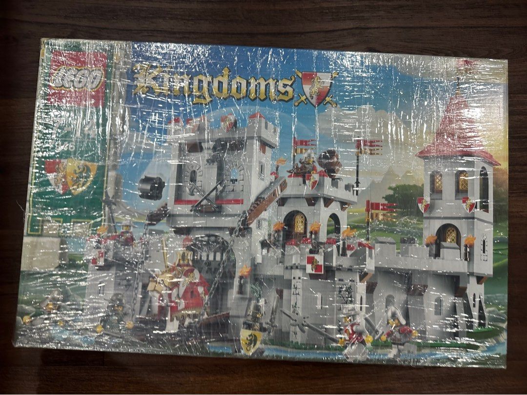 Lego 7946 Kingdoms Castle, Hobbies & Toys, Toys & Games on Carousell