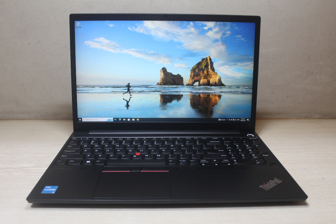 Lenovo Thinkpad E Gen Inch I Thgen Ram Gb Ssd Gb Office Laptop Numpad Computers