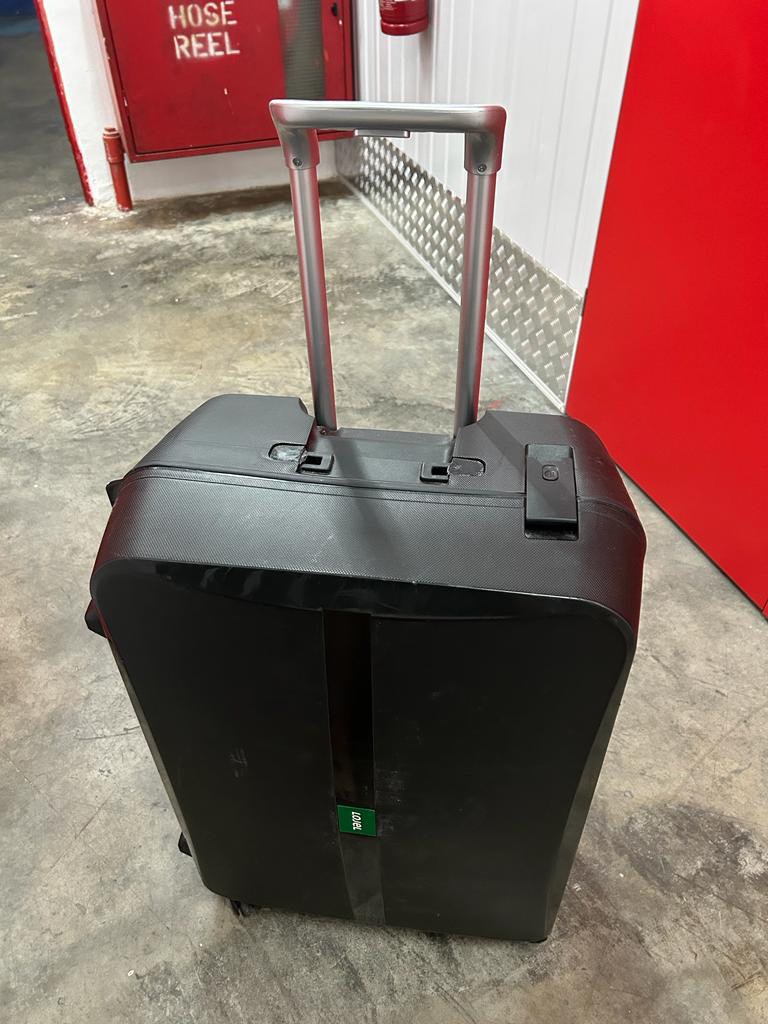 LOJEL Travel Luggage Large & Spacious , Hobbies & Toys, Travel, Luggage ...