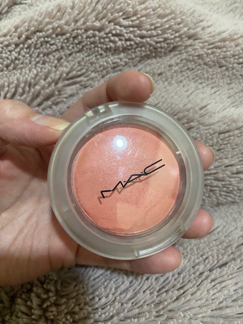 MAC Glow Play Blush in Cheer Up on Carousell