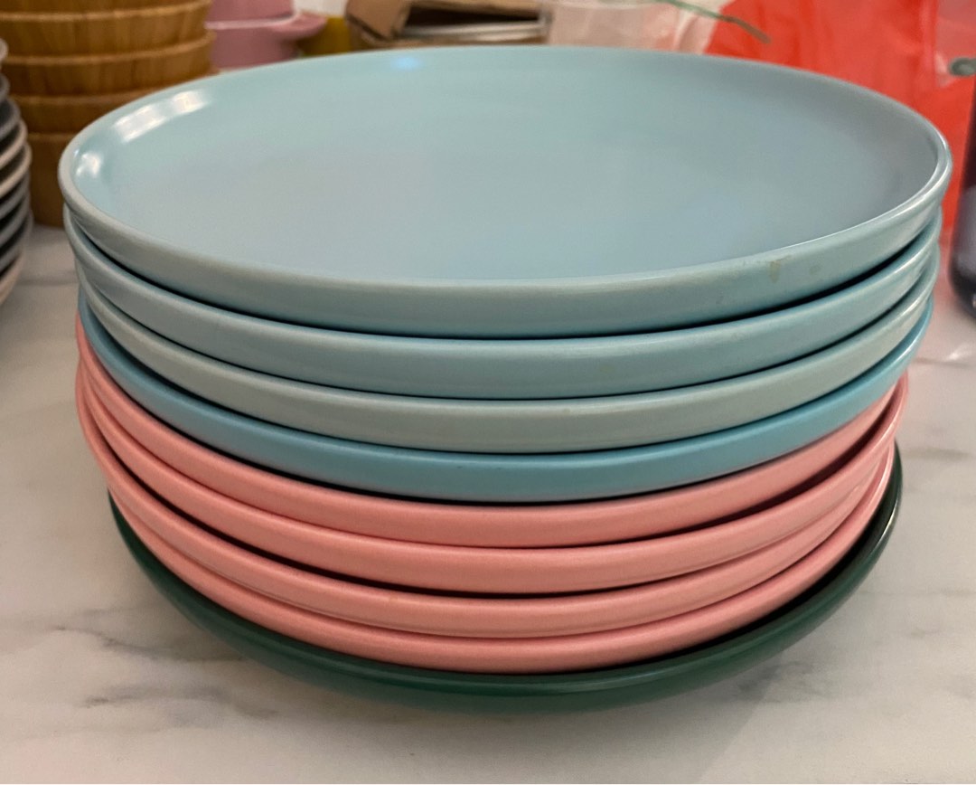 Matte plates, Furniture & Home Living, Kitchenware & Tableware ...