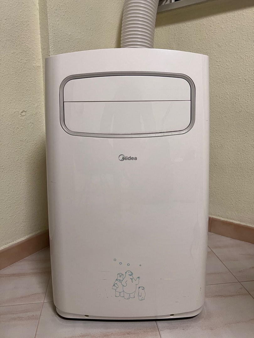 Midea Portable Aircon 12000 BTU , TV & Home Appliances, Air ...