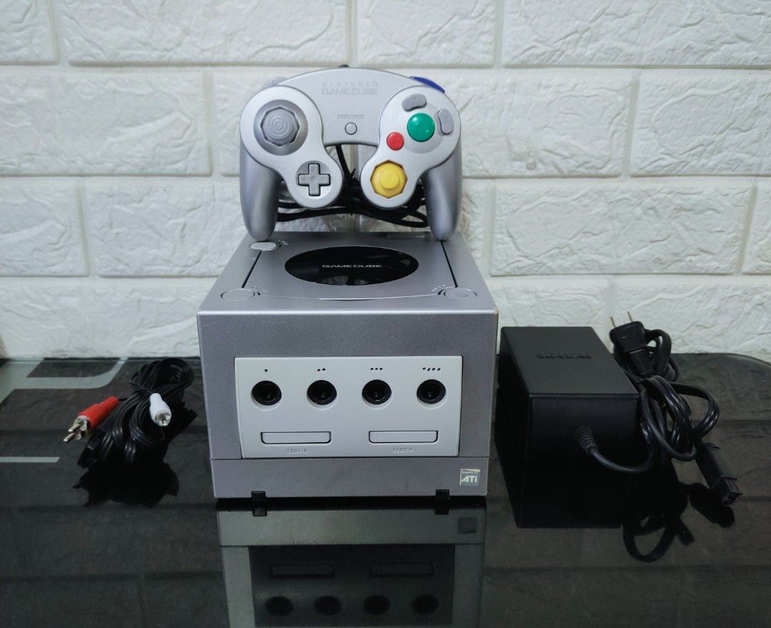 Modified Nintendo GameCube Platinum PicoBoot 64GB Full of GameCube ...