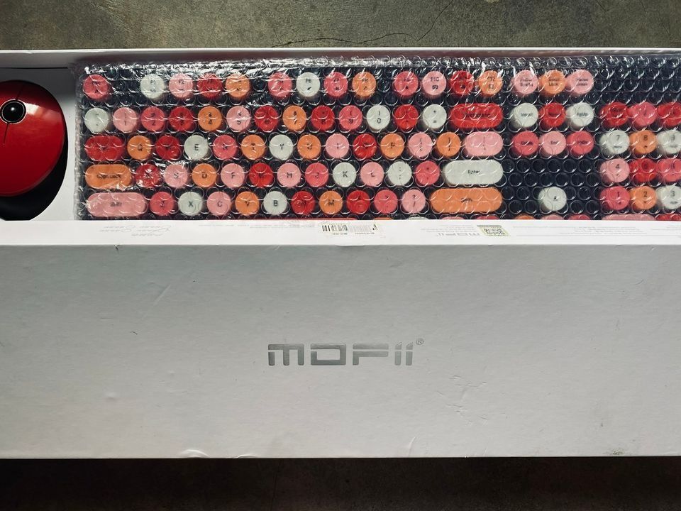 Mofii Wireless Keyboard on Carousell