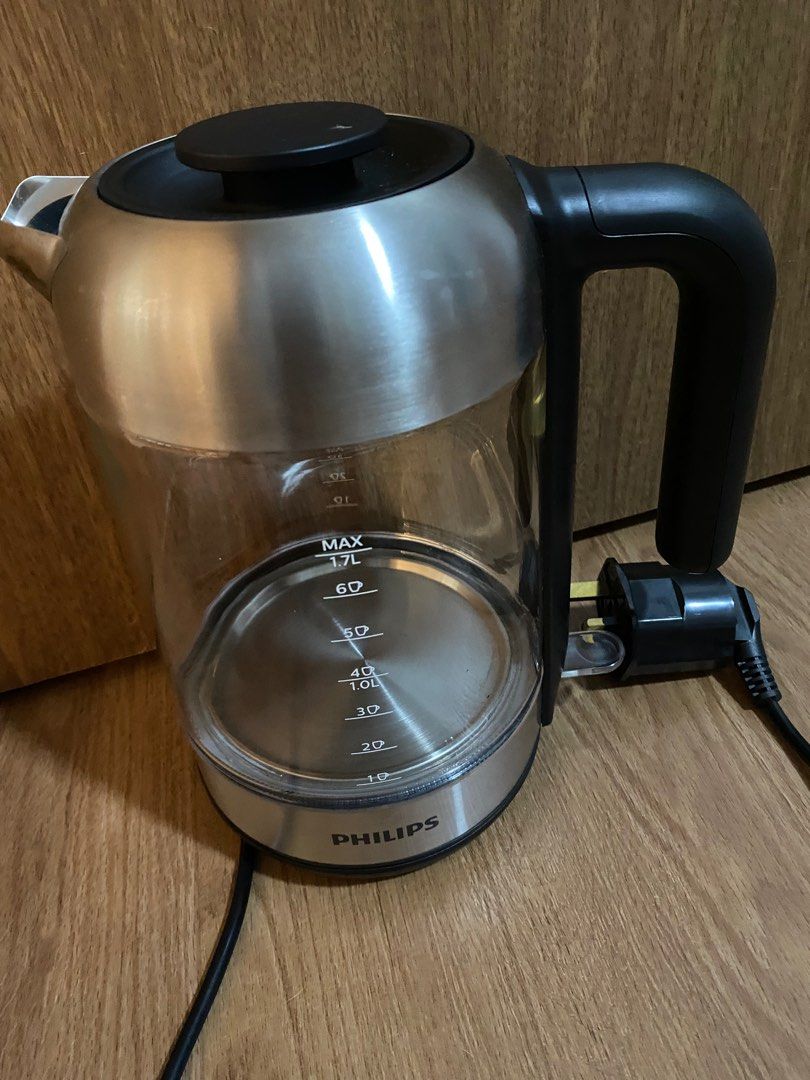 Philips electric kettle with clear glass screen, TV & Home Appliances ...