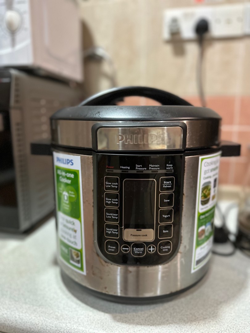 Philips 8L instant pot, TV & Home Appliances, Kitchen Appliances ...