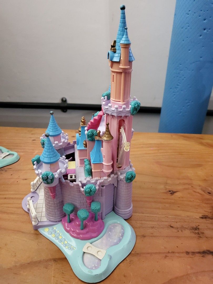 Polly Pocket Cinderella Castle, Hobbies & Toys, Memorabilia ...