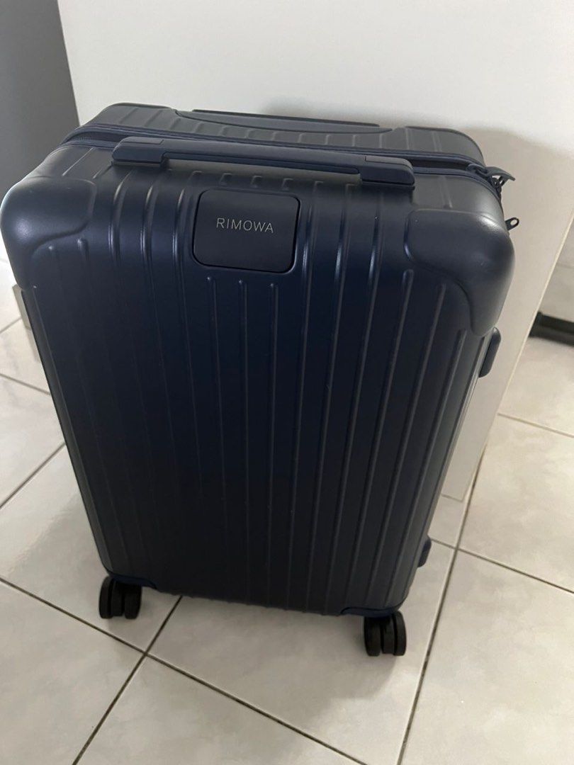 Rimowa essential cabin lightweight carry on matte blue, Hobbies & Toys ...