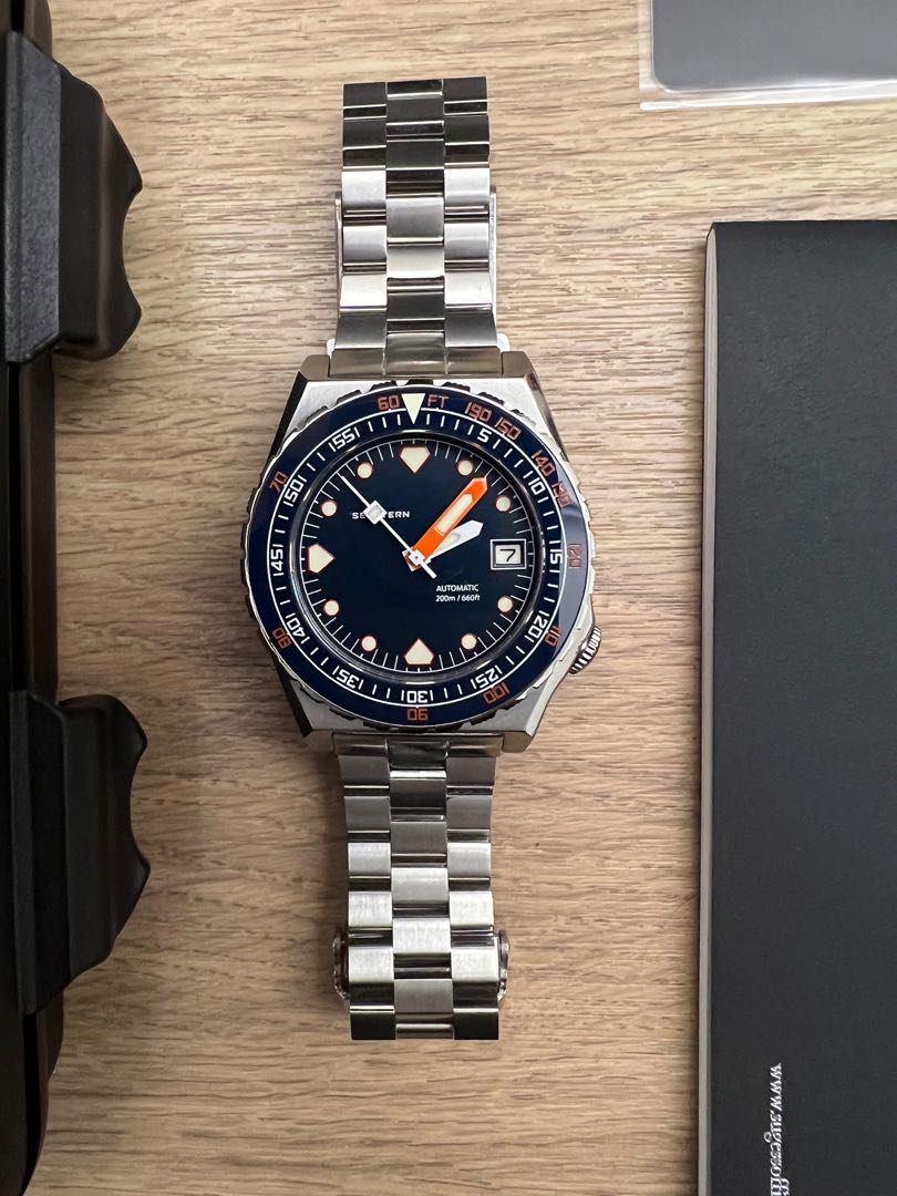 Seestern sub 200m 660ft diver watch, Luxury, Watches on Carousell