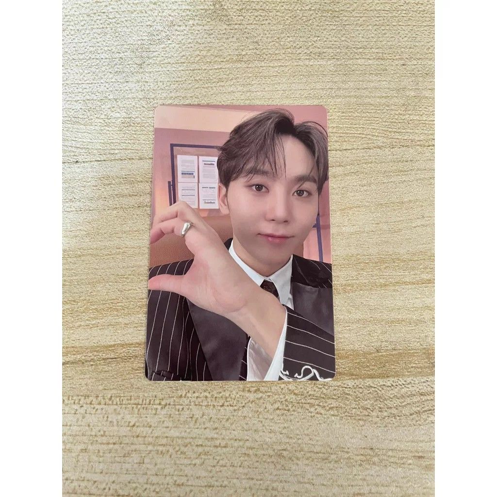 Seventeen FML regular version photocard(scoups, hoshi, joshua ...