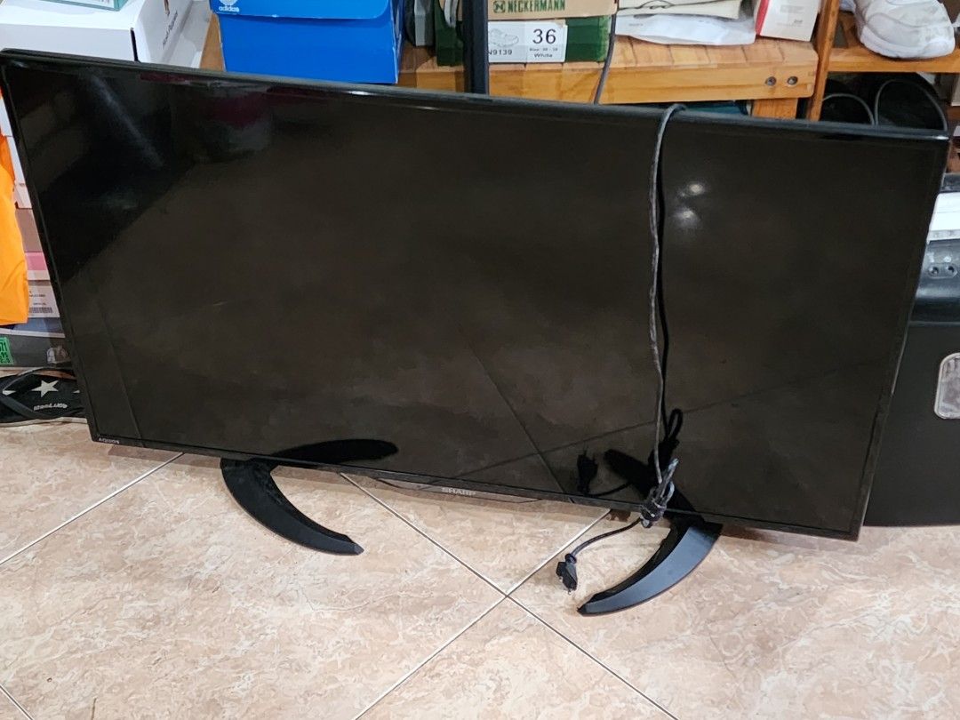 Sharp Aquos 40" Full HD LED Blacklight TV with Latest GoogleCast, TV ...