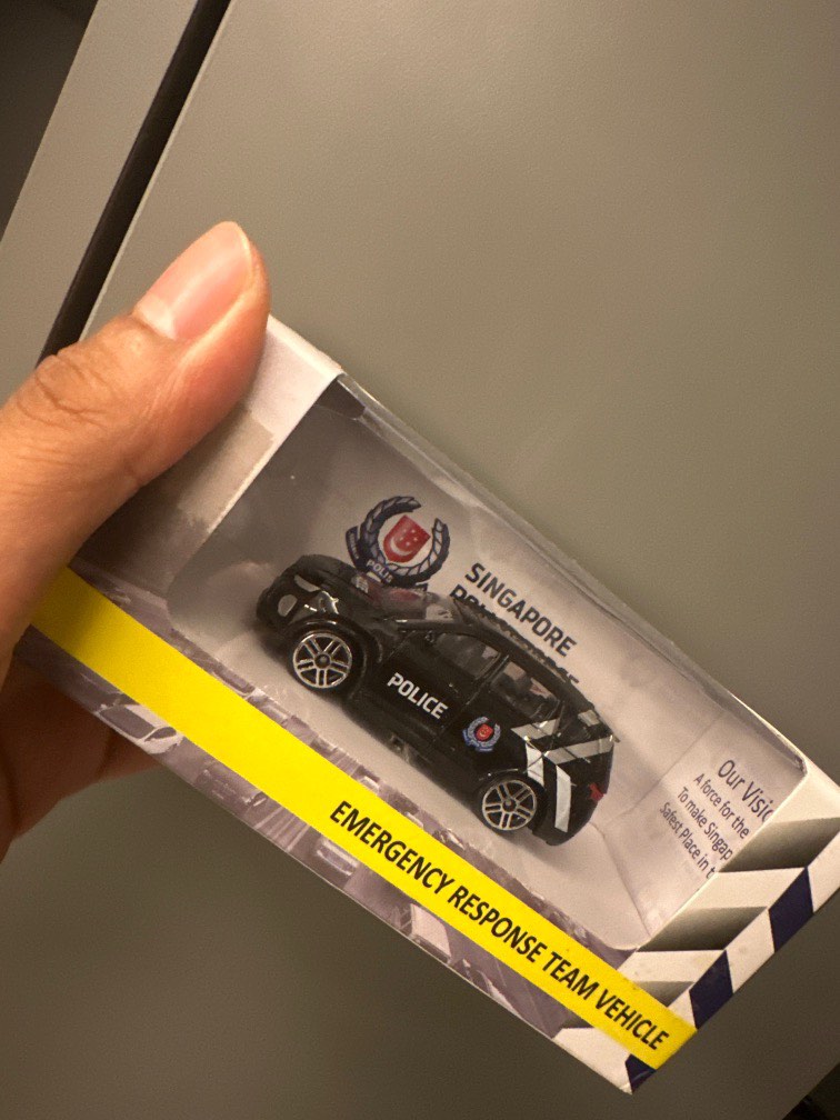 Singapore Police Force (SPF) Emergency Response Team Car Model [1:64 ...