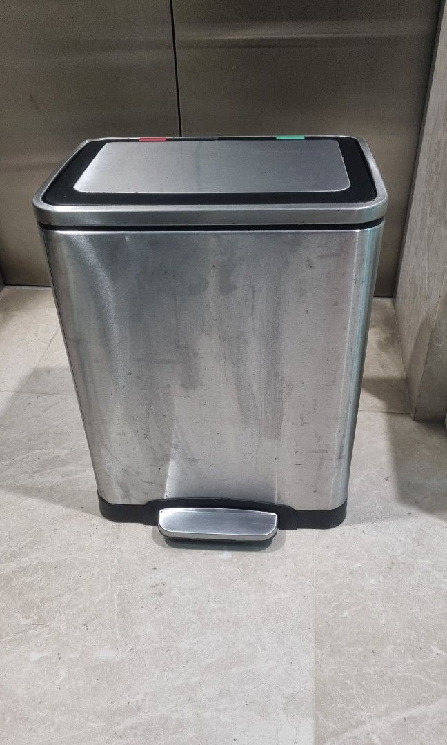 Split Rubish Bin, Furniture & Home Living, Cleaning & Homecare Supplies ...