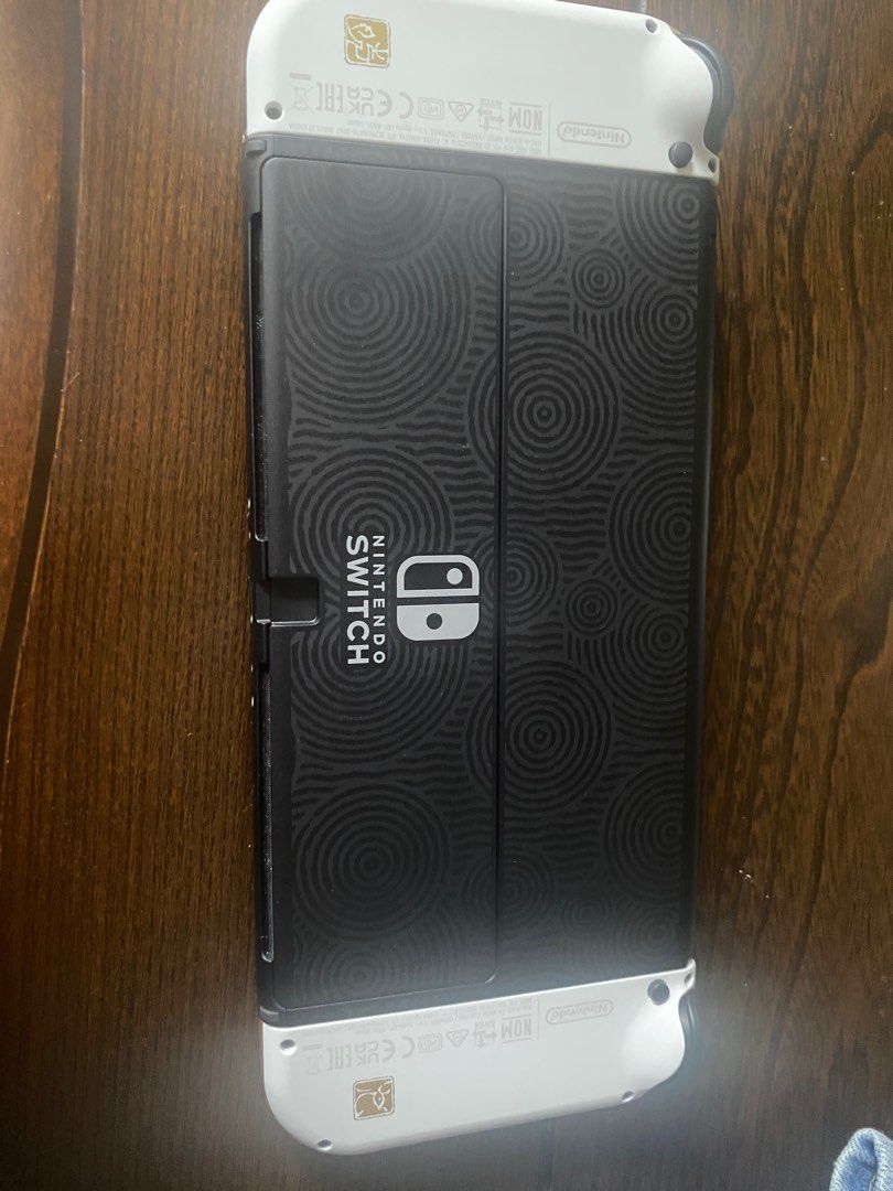 Switch Oled Zelda limited edition, Video Gaming, Video Game Consoles ...