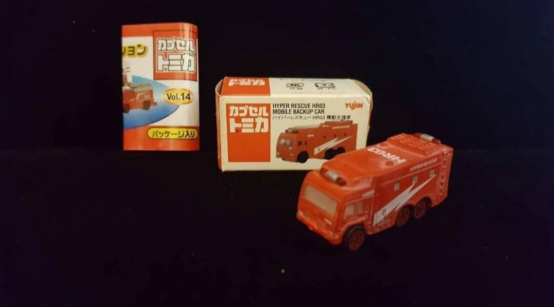 Takara tomy hyper rescue (scale 1/100), Hobbies & Toys, Toys & Games on ...