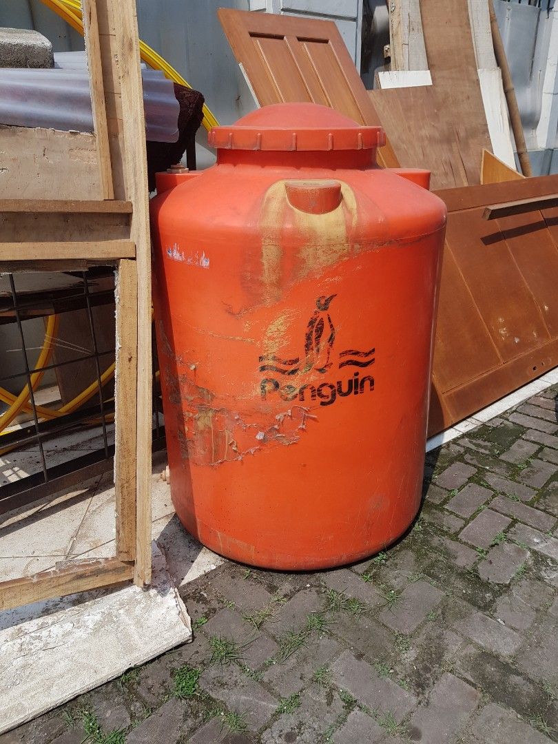 Toren pinguin 520 liter TB 55 on Carousell