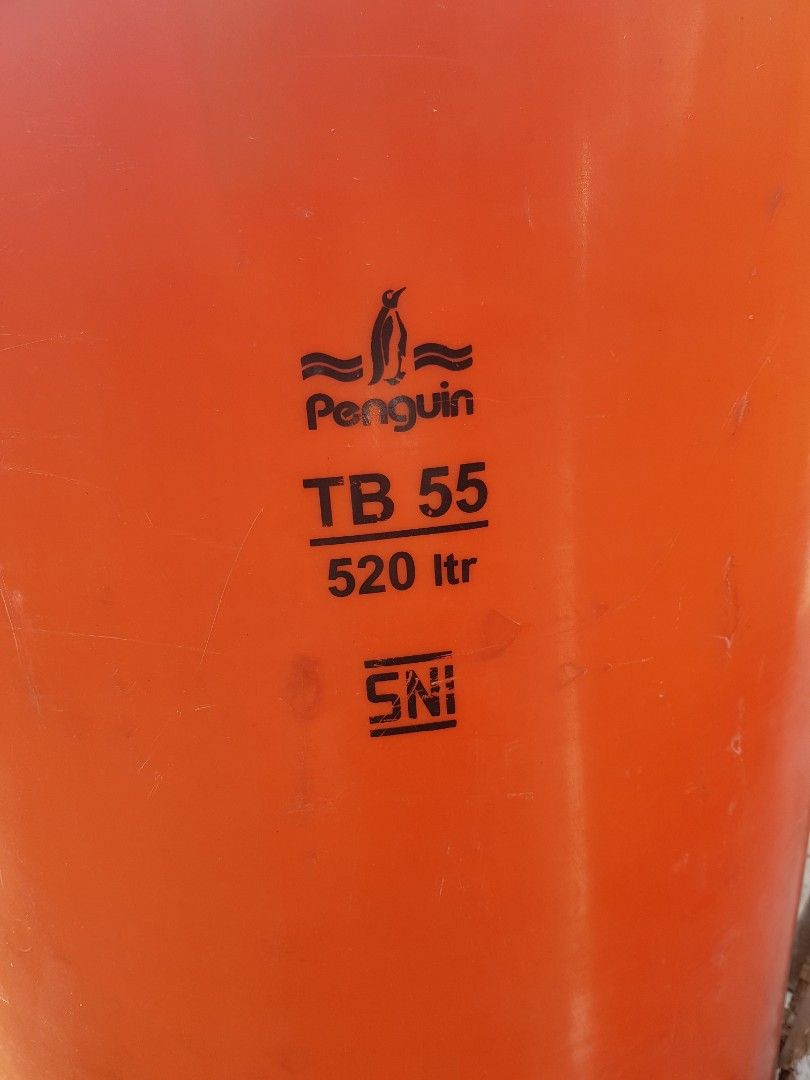 Toren pinguin 520 liter TB 55, Perabotan Rumah di Carousell