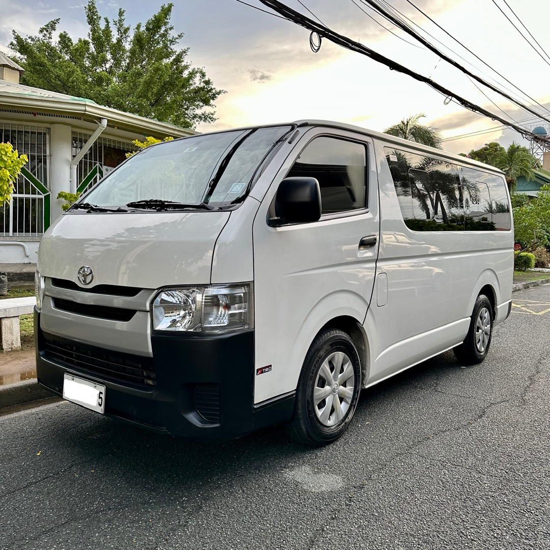 Toyota Hiace Commuter 3.0 Manual, Cars for Sale, Used Cars on Carousell