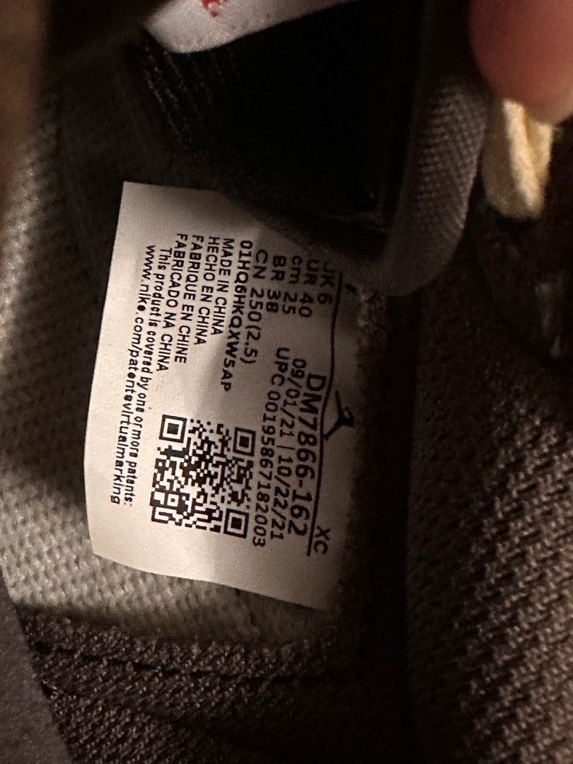 nike Travis Scott Reverse Mocha dunks, Men's Fashion, Footwear ...