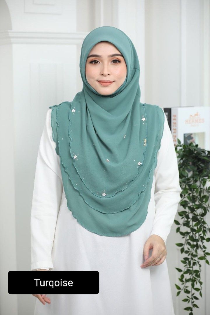 Tudung Nuhaa, Women's Fashion, Muslimah Fashion, Hijabs on Carousell