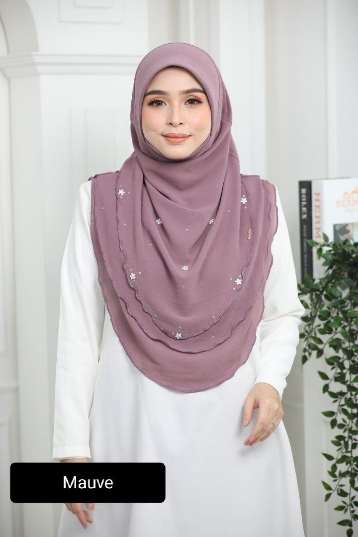 Tudung Nuhaa, Women's Fashion, Muslimah Fashion, Hijabs on Carousell